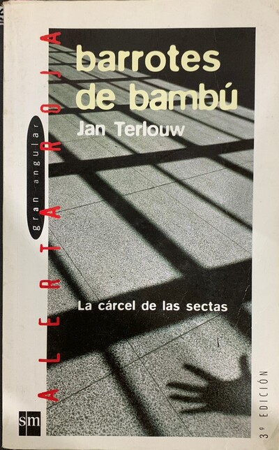 Ecolectura - Barrotes de Bambu - La Carcel de las Sectas