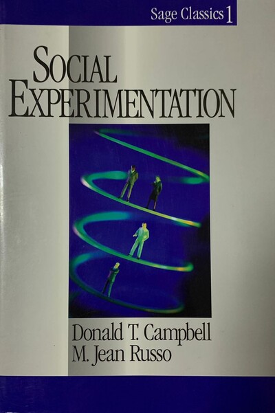 Ecolectura - Social Experimentation
