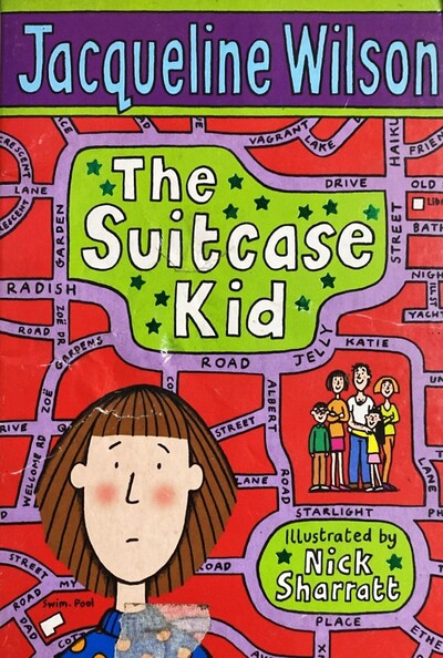 Ecolectura - The suitcase kid